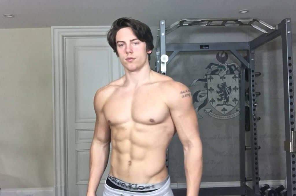 3 Day Weight Lifting Program Routine & Key Lifts For Maximum Gains